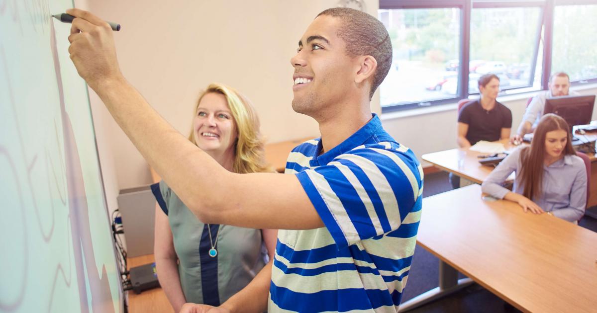 A Beginners Guide to Becoming a Great EFL Teacher | IH World